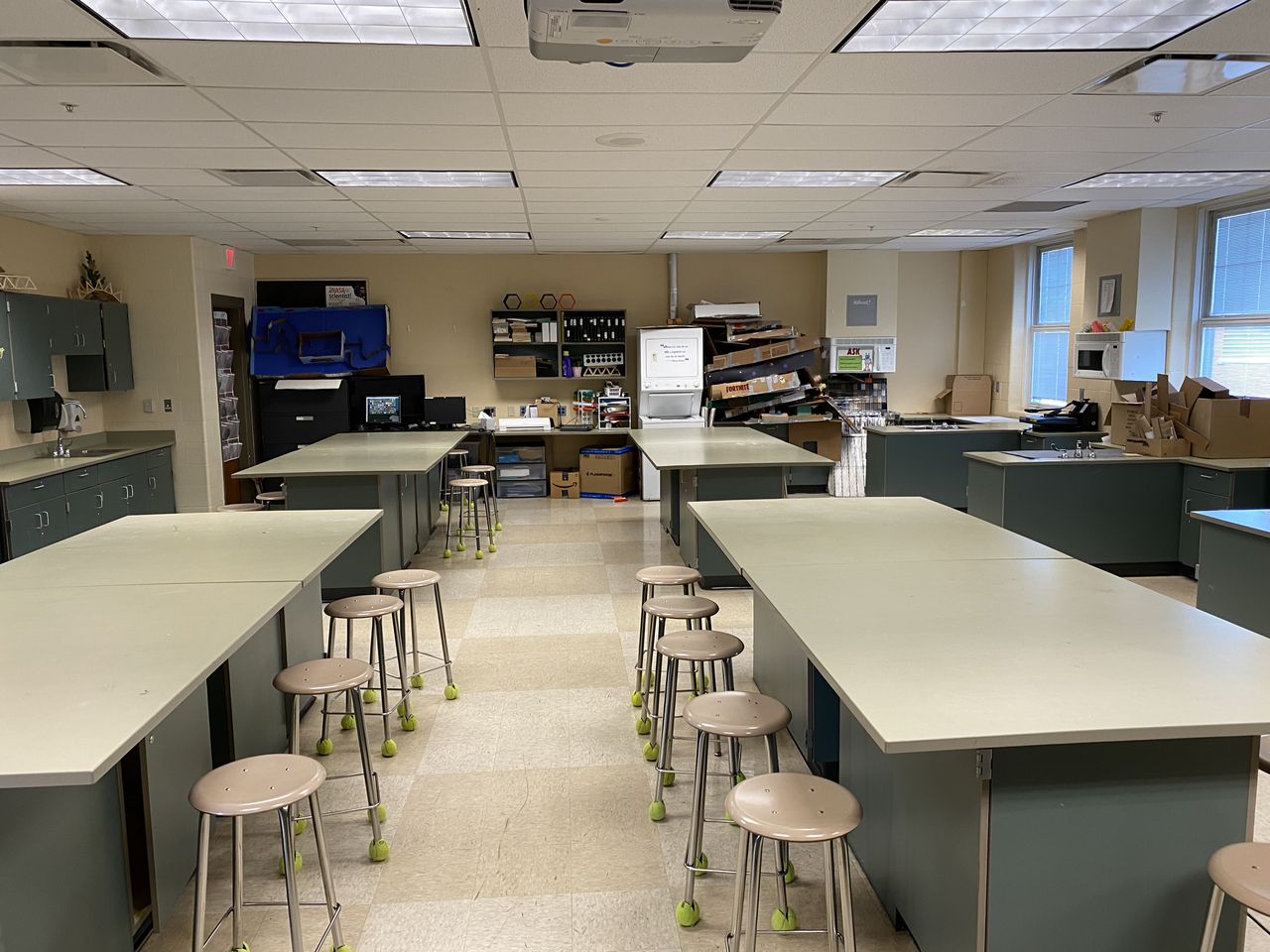 24 Top Classroom Decoration Ideas to Enhance Learning Environment ...