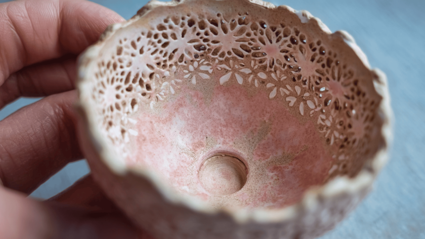 21 Cute Pinch Pot Ideas With Easy Clay Tutorial - HelpWithDIY