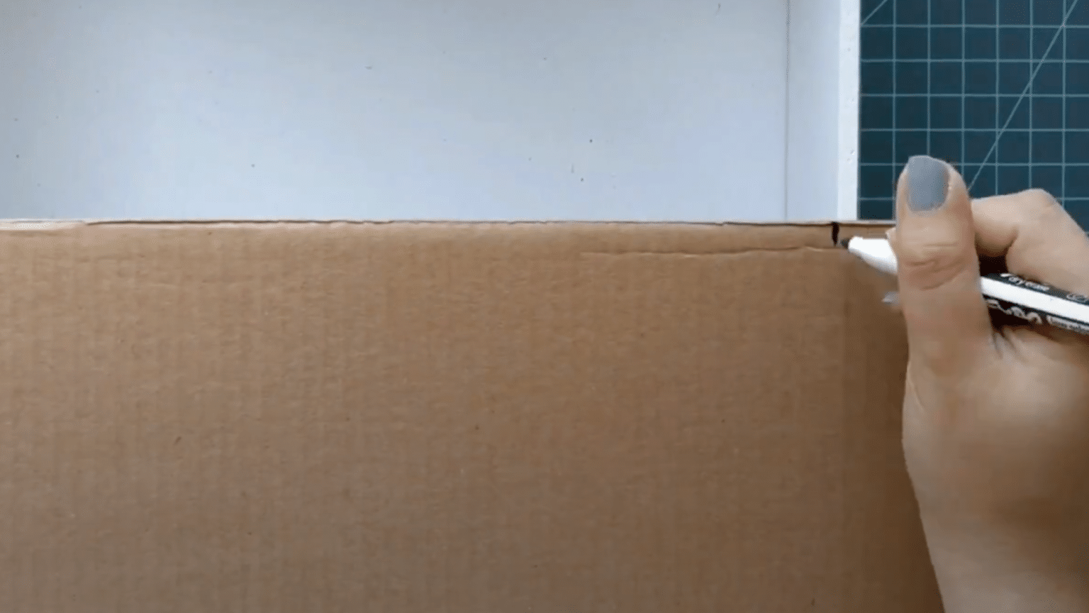 How to Create DIY Drawer Divider - Simple Tutorial - HelpWithDIY